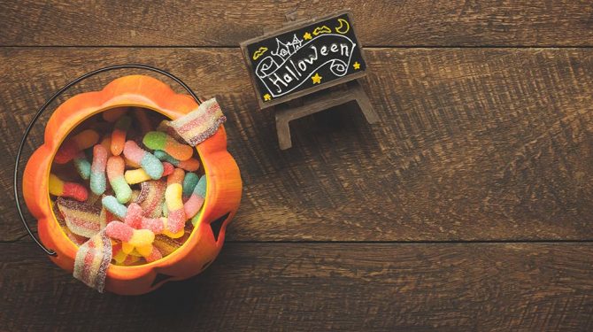 ¿Por qué se piden dulces en Halloween? Historia de esta celebración