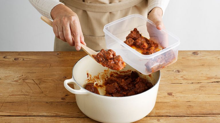 Descubre el origen del itacate: una hermosa costumbre mexicana